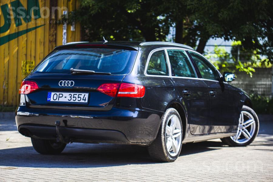 Melns Audi A4 2010 Rīga, ar dzinēja tilpumu 1.80 L un nobraukumu 198 tūkst. km par 5450 €, foto 6 vietnē AUTOMOTO.COM.LV