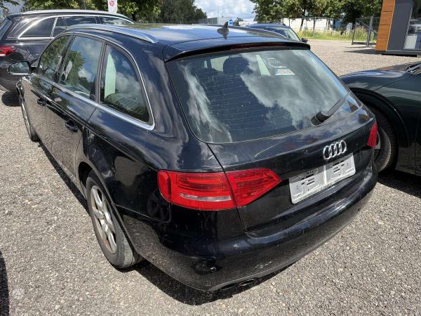Black Audi A4 2010 in Kaunas, with an engine capacity of 2.00 L and mileage of 275 thousand km for 3750 €, photo 4 on AUTOMOTO.COM.LV