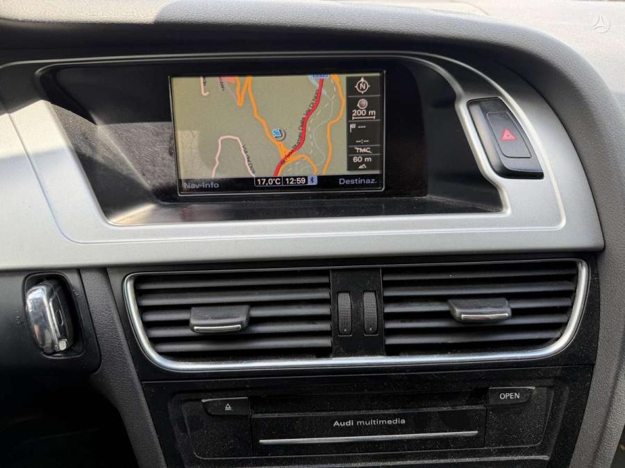 Melns Audi A4 2010 Kauņa, ar dzinēja tilpumu 2.00 L un nobraukumu 275 tūkst. km par 3750 €, foto 17 vietnē AUTOMOTO.COM.LV