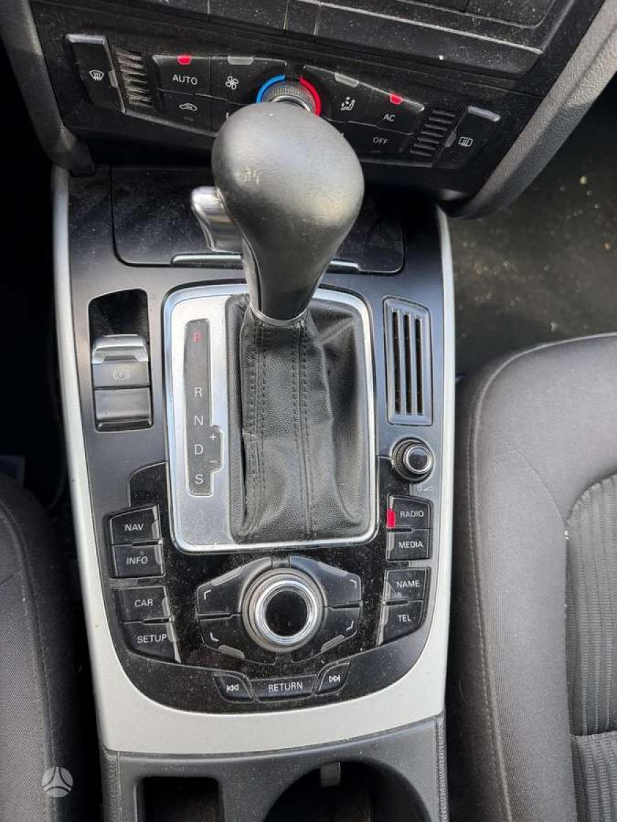 Melns Audi A4 2010 Kauņa, ar dzinēja tilpumu 2.00 L un nobraukumu 275 tūkst. km par 3750 €, foto 18 vietnē AUTOMOTO.COM.LV