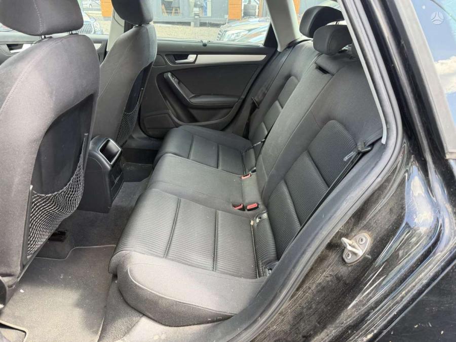 Melns Audi A4 2010 Kauņa, ar dzinēja tilpumu 2.00 L un nobraukumu 275 tūkst. km par 3750 €, foto 22 vietnē AUTOMOTO.COM.LV