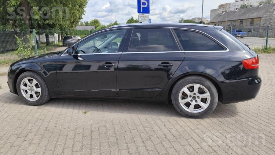 Melns Audi A4 2010 Jelgava, ar dzinēja tilpumu 2.00 L un nobraukumu 254 tūkst. km par 5990 €, foto 28 vietnē AUTOMOTO.COM.LV