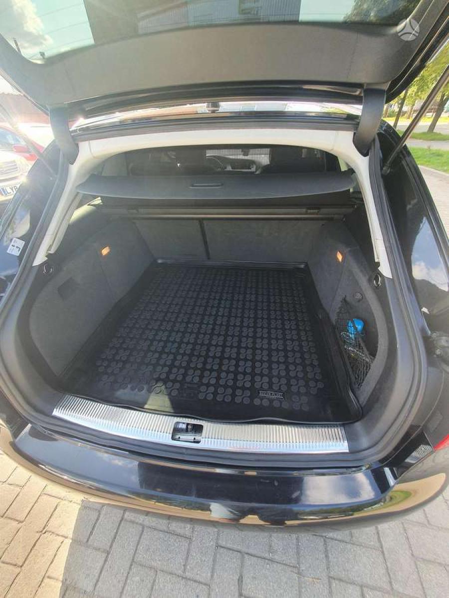 Melns Audi A4 2010 Šauļi, ar dzinēja tilpumu 2.00 L un nobraukumu 220 tūkst. km par 6900 €, foto 12 vietnē AUTOMOTO.COM.LV