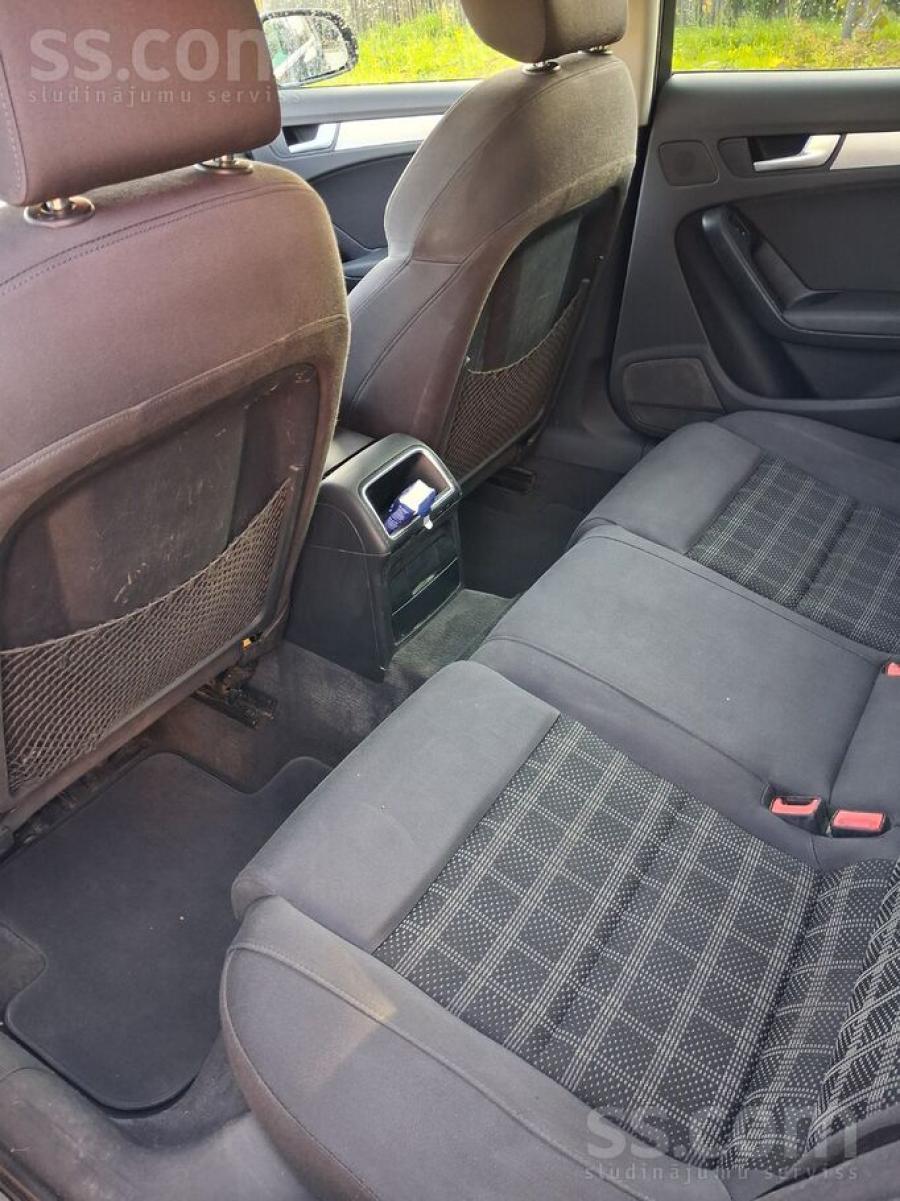 Melns Audi A4 2010 Jelgava, ar dzinēja tilpumu 2.00 L un nobraukumu 334 tūkst. km par 5000 €, foto 11 vietnē AUTOMOTO.COM.LV