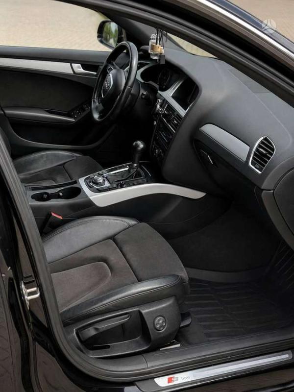 Black Audi A4 2010 in Klaipeda, with an engine capacity of 1.97 L and mileage of 292 thousand km for 5800 €, photo 9 on AUTOMOTO.COM.LV