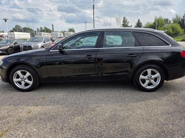 Melns Audi A4 2010 Marijampole, ar dzinēja tilpumu 1.97 L un nobraukumu 284 tūkst. km par 4800 €, foto 7 vietnē AUTOMOTO.COM.LV