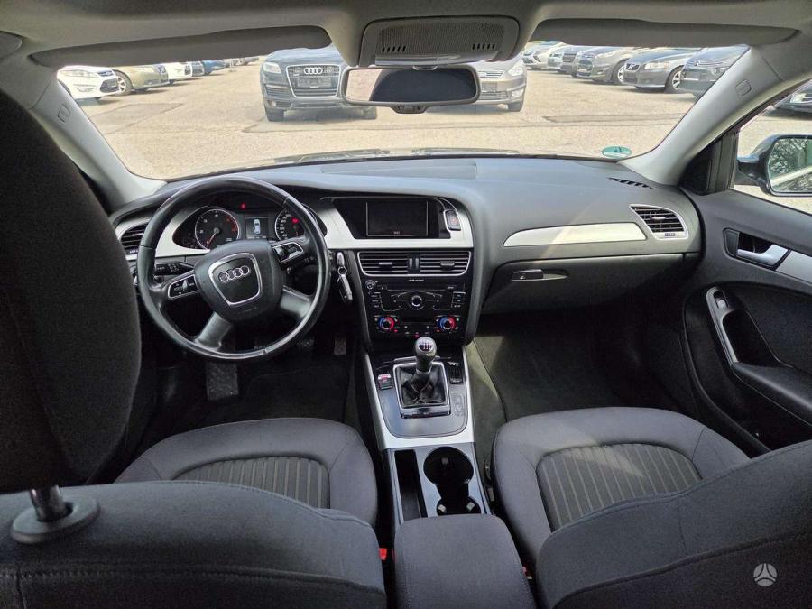 Black Audi A4 2010 in Marijampole, with an engine capacity of 1.97 L and mileage of 284 thousand km for 4800 €, photo 16 on AUTOMOTO.COM.LV