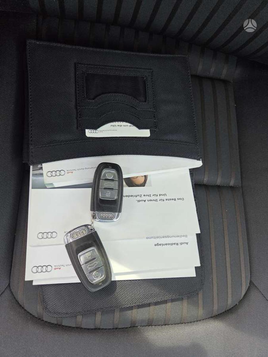 Black Audi A4 2010 in Marijampole, with an engine capacity of 1.97 L and mileage of 284 thousand km for 4800 €, photo 28 on AUTOMOTO.COM.LV