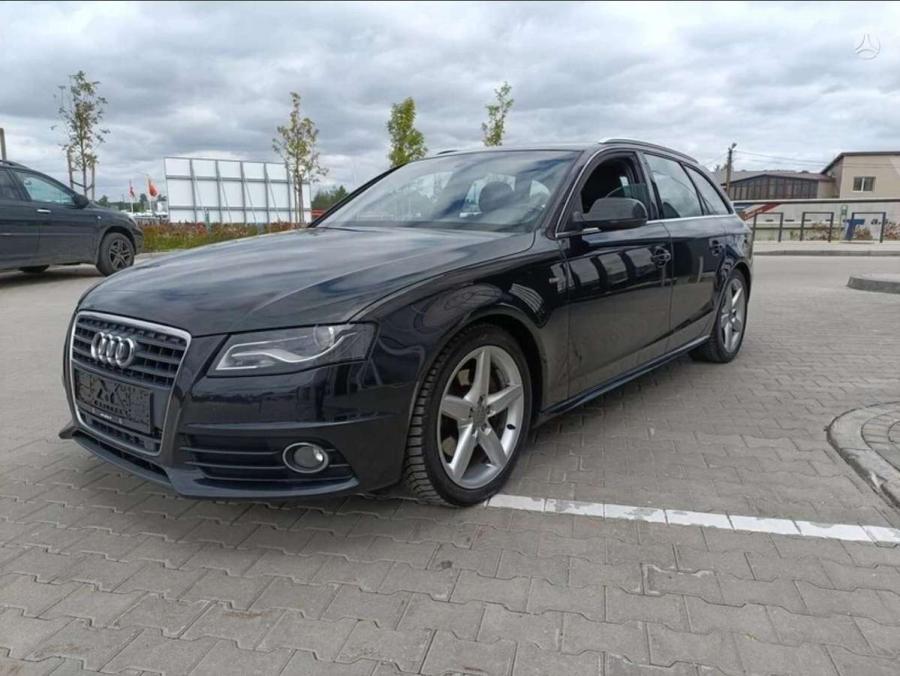 Black Audi A4 2010 in Vilnius, with an engine capacity of 2.70 L and mileage of 257 thousand km for 5699 €, photo 4 on AUTOMOTO.COM.LV