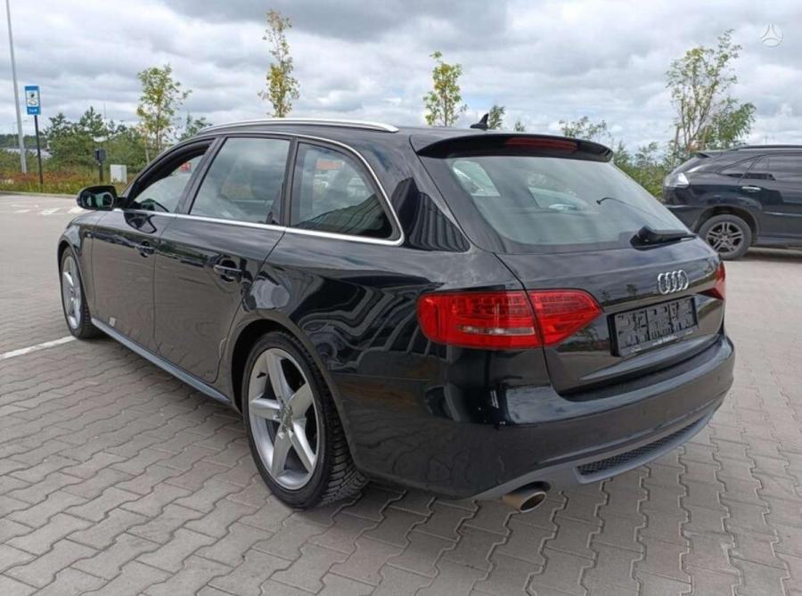 Black Audi A4 2010 in Vilnius, with an engine capacity of 2.70 L and mileage of 257 thousand km for 5599 €, photo 6 on AUTOMOTO.COM.LV