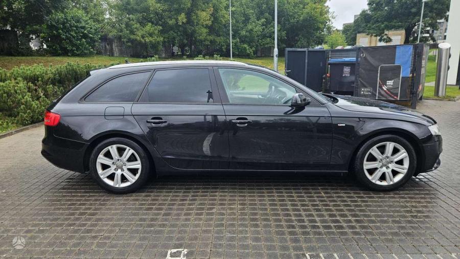 Black Audi A4 2010 in Vilnius, with an engine capacity of 1.97 L and mileage of 223 thousand km for 4290 €, photo 5 on AUTOMOTO.COM.LV