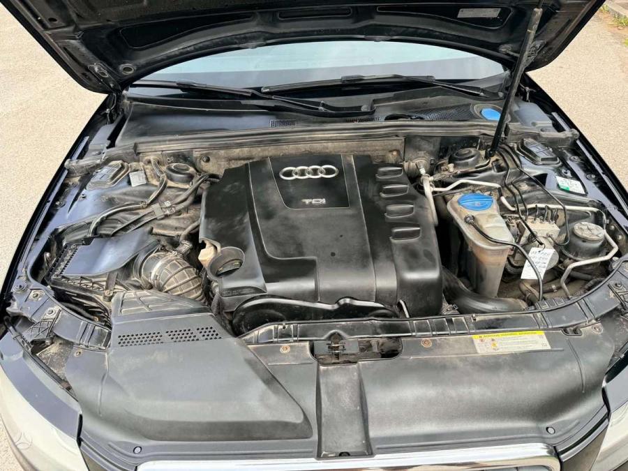 Black Audi A4 2010 in Panevezys, with an engine capacity of 1.97 L and mileage of 379 thousand km for 4000 €, photo 5 on AUTOMOTO.COM.LV