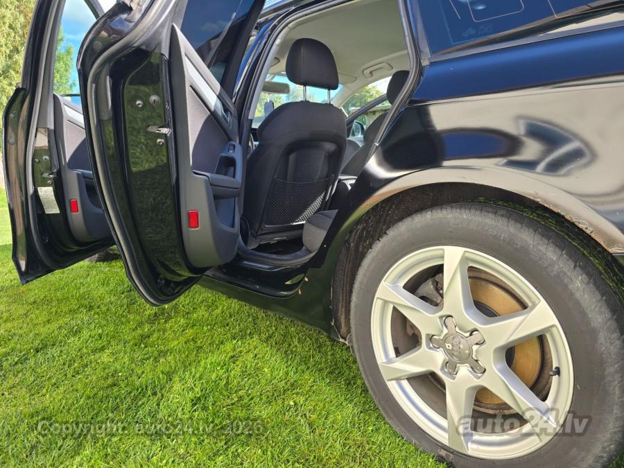 Melns Audi A4 2010 Viljandi, ar dzinēja tilpumu 2.00 L un nobraukumu 413 tūkst. km par 4500 €, foto 8 vietnē AUTOMOTO.COM.LV
