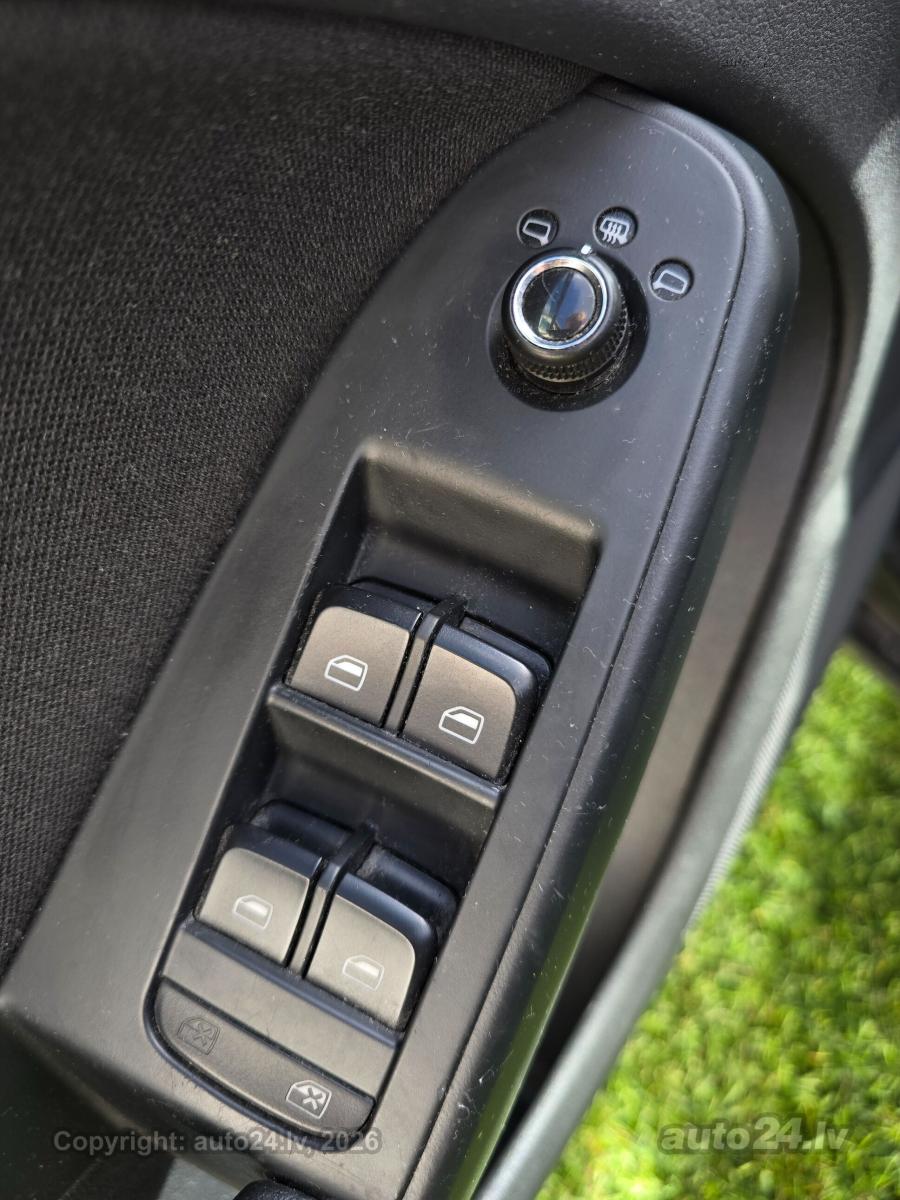 Melns Audi A4 2010 Viljandi, ar dzinēja tilpumu 2.00 L un nobraukumu 413 tūkst. km par 4500 €, foto 15 vietnē AUTOMOTO.COM.LV