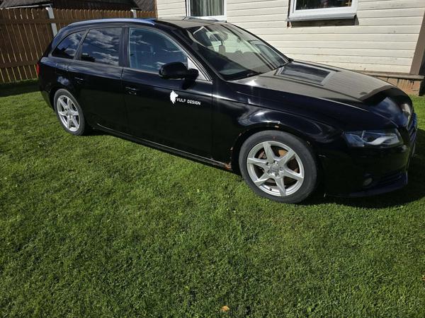 Audi A4 2010 Viljandi vietnē Melns Audi A4 2010 Viljandi, ar dzinēja tilpumu 2.00 L un nobraukumu 413 tūkst. km par 4500 €, foto 8 vietnē AUTOMOTO.COM.LV