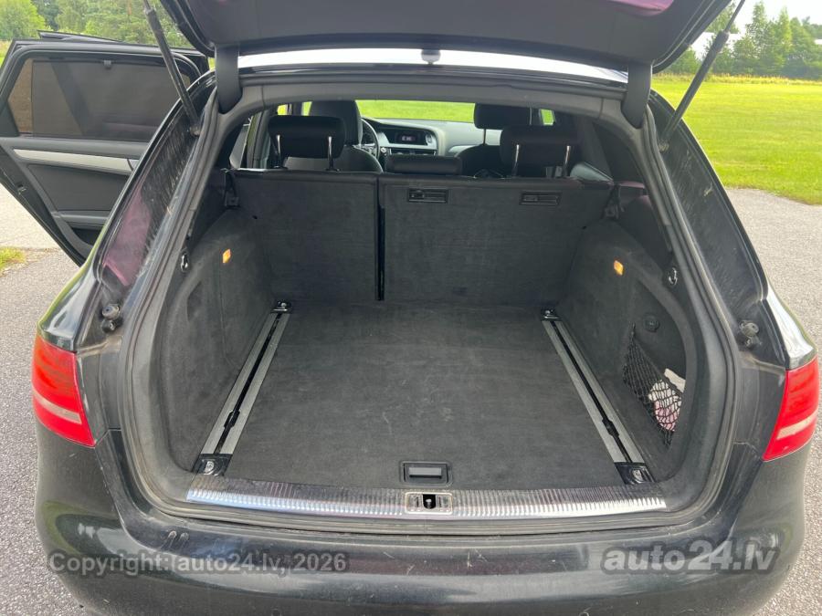 Melns Audi A4 2010 Tallina, ar dzinēja tilpumu 2.00 L un nobraukumu 470 tūkst. km par 3900 €, foto 10 vietnē AUTOMOTO.COM.LV
