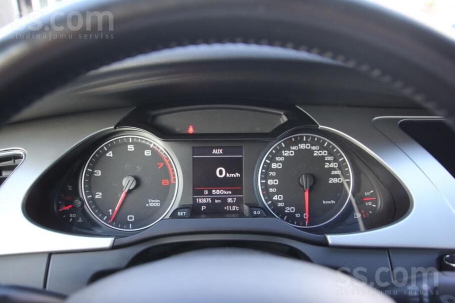 Melns Audi A4 2010 Tukums, ar dzinēja tilpumu 2.00 L un nobraukumu 200 tūkst. km par 7200 €, foto 30 vietnē AUTOMOTO.COM.LV