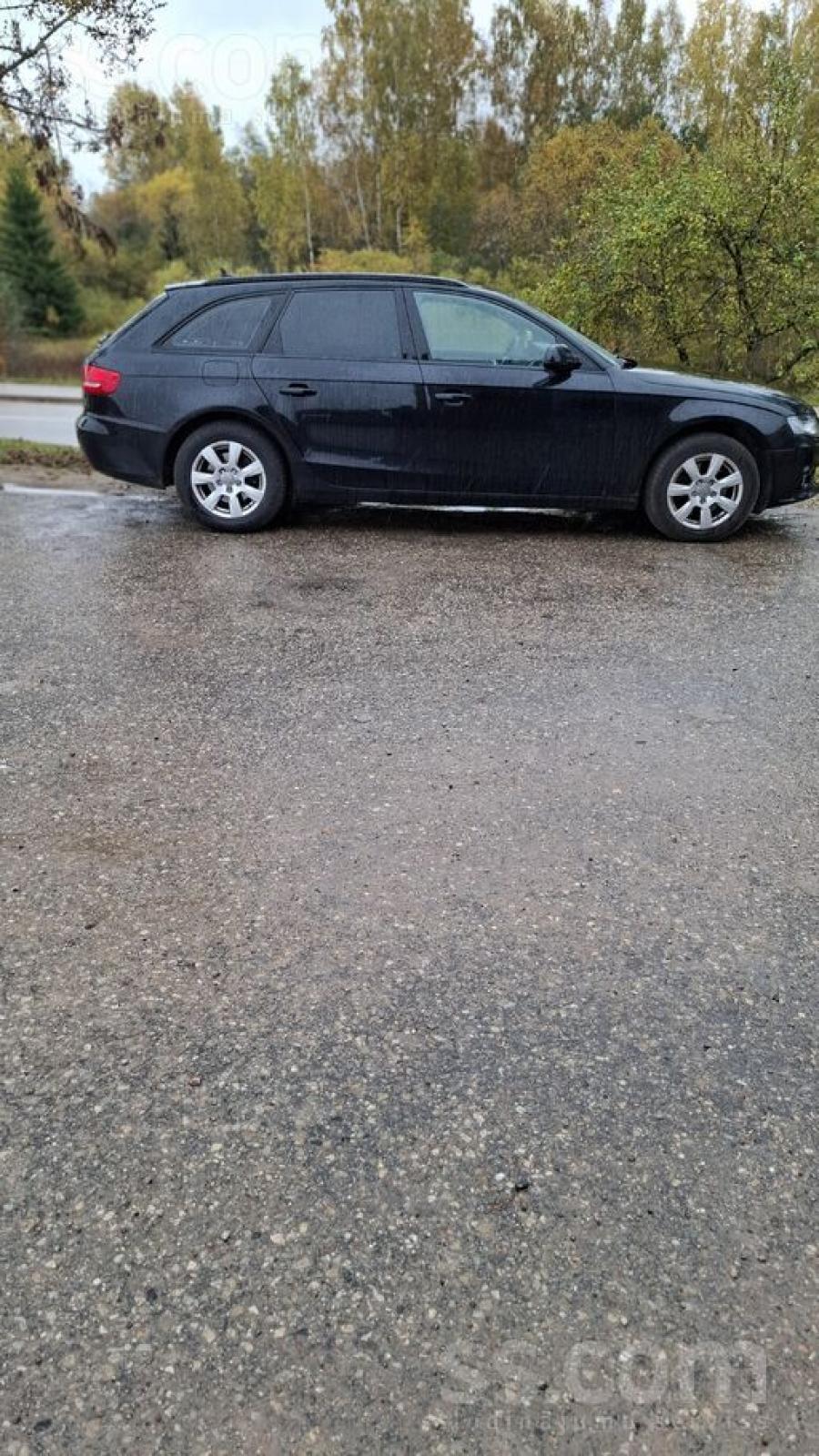 Black Audi A4 2010 in Aluksne, with an engine capacity of 1.80 L and mileage of 186 thousand km for 4150 €, photo 3 on AUTOMOTO.COM.LV