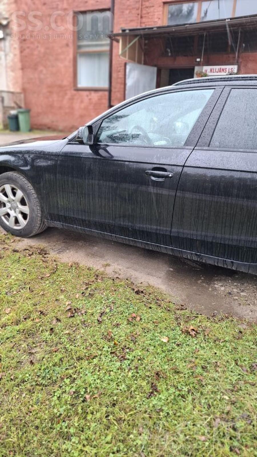 Black Audi A4 2010 in Aluksne, with an engine capacity of 1.80 L and mileage of 186 thousand km for 4150 €, photo 6 on AUTOMOTO.COM.LV