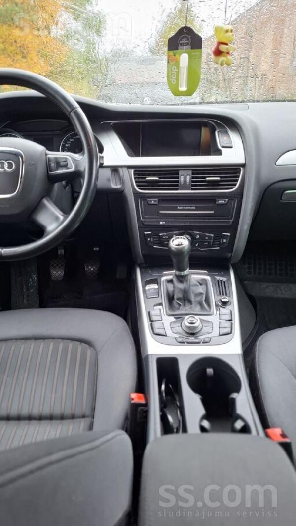 Black Audi A4 2010 in Aluksne, with an engine capacity of 1.80 L and mileage of 186 thousand km for 4150 €, photo 7 on AUTOMOTO.COM.LV