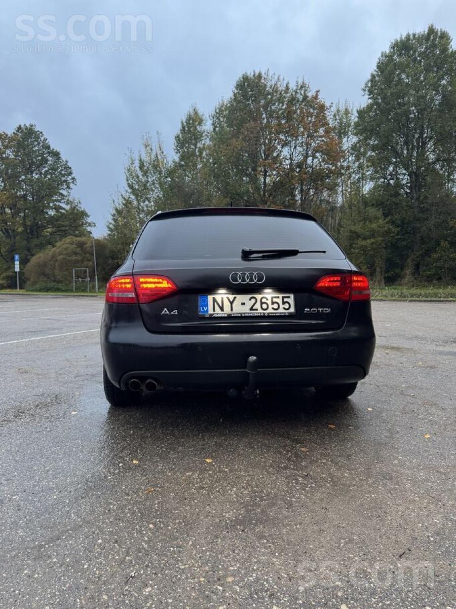 Melns Audi A4 2010 Ogre, ar dzinēja tilpumu 2.00 L un nobraukumu 248 tūkst. km par 4800 €, foto 7 vietnē AUTOMOTO.COM.LV