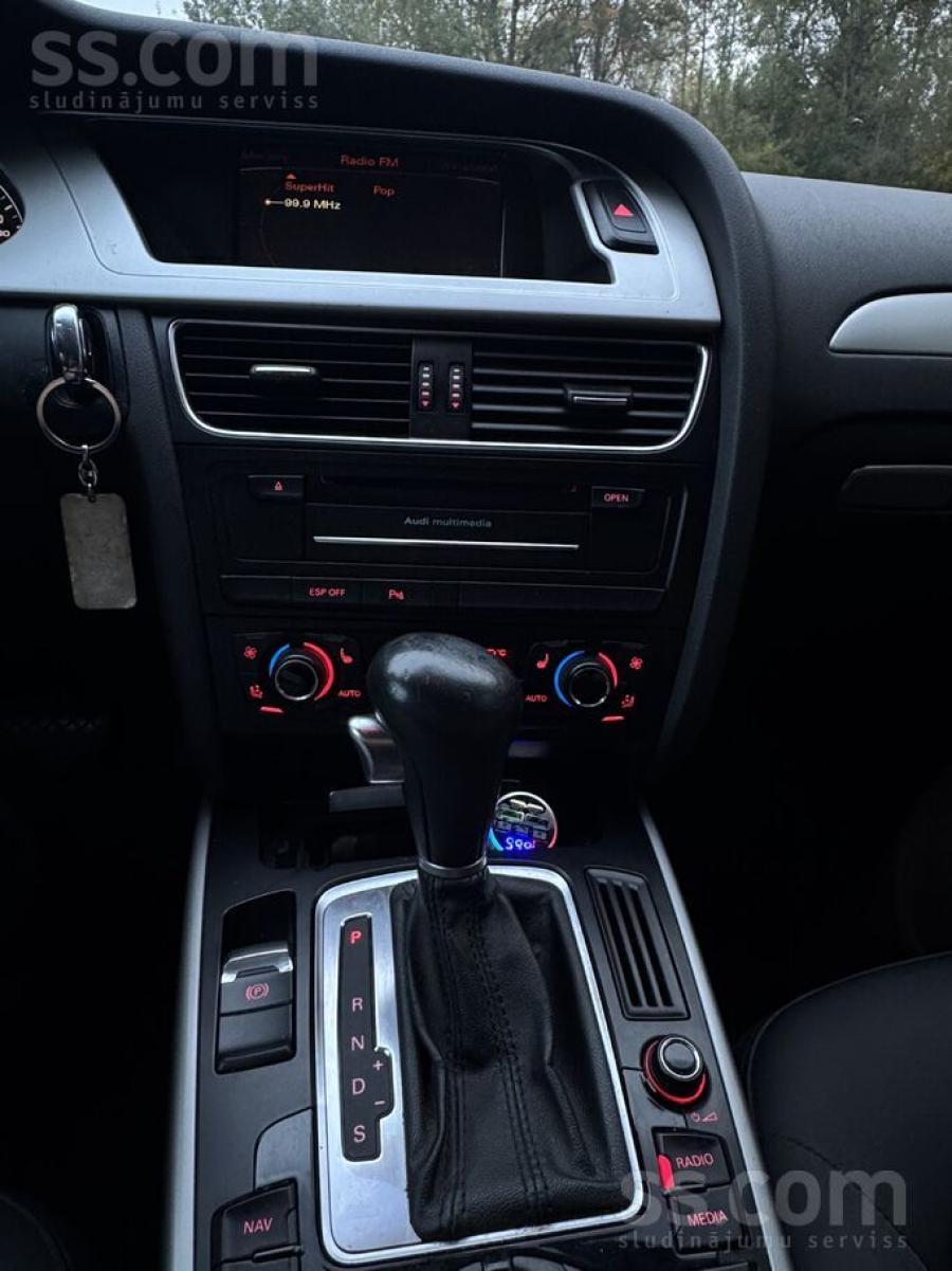 Melns Audi A4 2010 Ogre, ar dzinēja tilpumu 2.00 L un nobraukumu 248 tūkst. km par 4800 €, foto 13 vietnē AUTOMOTO.COM.LV
