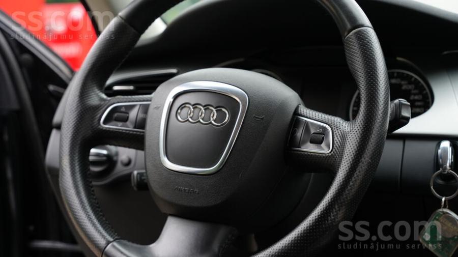 Black Audi A4 2011 in Riga, with an engine capacity of 2.00 L and mileage of 0 thousand km for 5999 €, photo 15 on AUTOMOTO.COM.LV