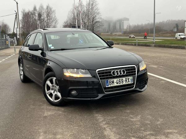 Black Audi A4 2011 in Panevezys, with an engine capacity of 1.97 L and mileage of 306 thousand km for 4490 €, photo 2 on AUTOMOTO.COM.LV