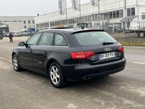 Black Audi A4 2011 in Panevezys, with an engine capacity of 1.97 L and mileage of 306 thousand km for 4490 €, photo 7 on AUTOMOTO.COM.LV