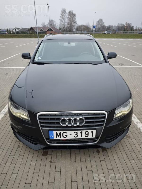 Melns Audi A4 2011 Rēzekne, ar dzinēja tilpumu 2.00 L un nobraukumu 302 tūkst. km par 5000 €, foto 1 vietnē AUTOMOTO.COM.LV