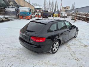 Melns Audi A4 2011 Panevēža, ar dzinēja tilpumu 2.00 L un nobraukumu 224 tūkst. km par 5299 €, foto 10 vietnē AUTOMOTO.COM.LV