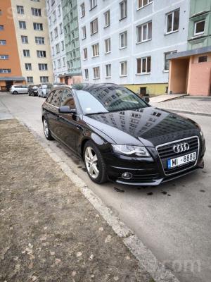 Black Audi A4 2011 in Riga, with an engine capacity of 2.70 L and mileage of 345 thousand km for 7000 €, photo 17 on AUTOMOTO.COM.LV