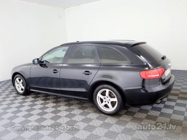 Black Audi A4 2011 in Tallinn, with an engine capacity of 2.00 L and mileage of 294 thousand km for 3999 €, photo 4 on AUTOMOTO.COM.LV