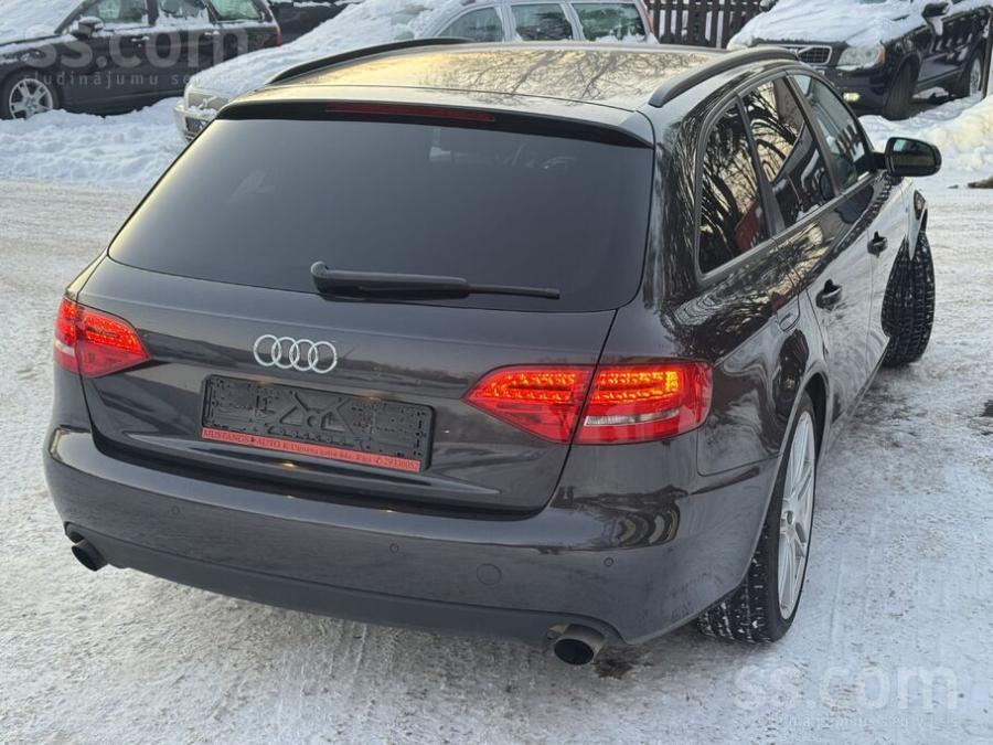 Black Audi A4 2011 in Riga, with an engine capacity of 2.00 L and mileage of 189 thousand km for 9750 €, photo 4 on AUTOMOTO.COM.LV