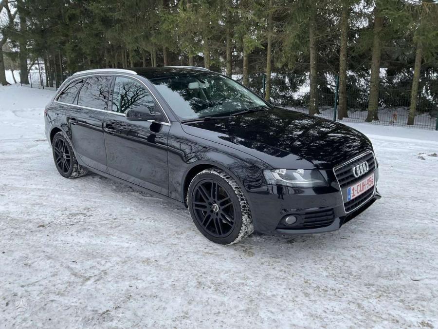 Melns Audi A4 2011 Pasvalys, ar dzinēja tilpumu 1.97 L un nobraukumu 256 tūkst. km par 5400 €, foto 3 vietnē AUTOMOTO.COM.LV