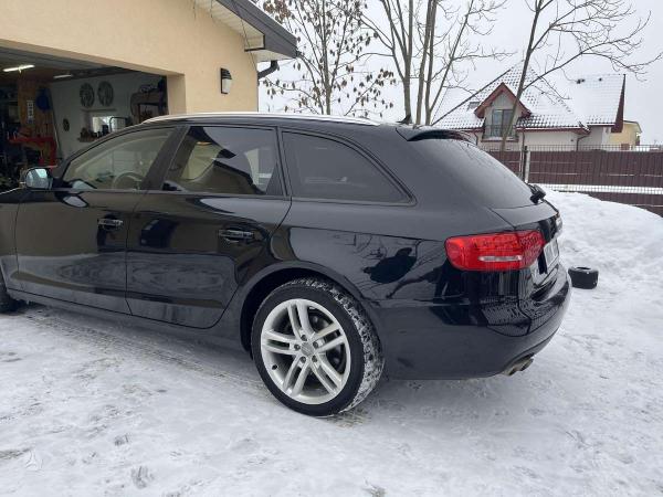 Black Audi A4 2011 in Siauliai, with an engine capacity of 1.97 L and mileage of 259 thousand km for 5350 €, photo 10 on AUTOMOTO.COM.LV