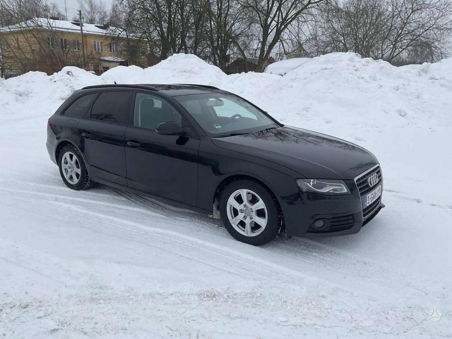 Melns Audi A4 2011 Pasvalys, ar dzinēja tilpumu 1.97 L un nobraukumu 287 tūkst. km par 5200 €, foto 2 vietnē AUTOMOTO.COM.LV