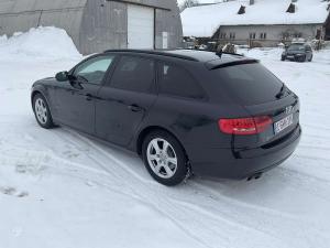 Melns Audi A4 2011 Pasvalys, ar dzinēja tilpumu 1.97 L un nobraukumu 287 tūkst. km par 5200 €, foto 6 vietnē AUTOMOTO.COM.LV