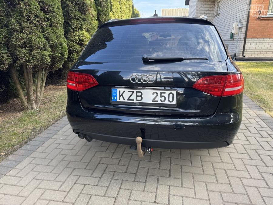 Melns Audi A4 2011 Kauņa, ar dzinēja tilpumu 2.00 L un nobraukumu 353 tūkst. km par 5000 €, foto 6 vietnē AUTOMOTO.COM.LV