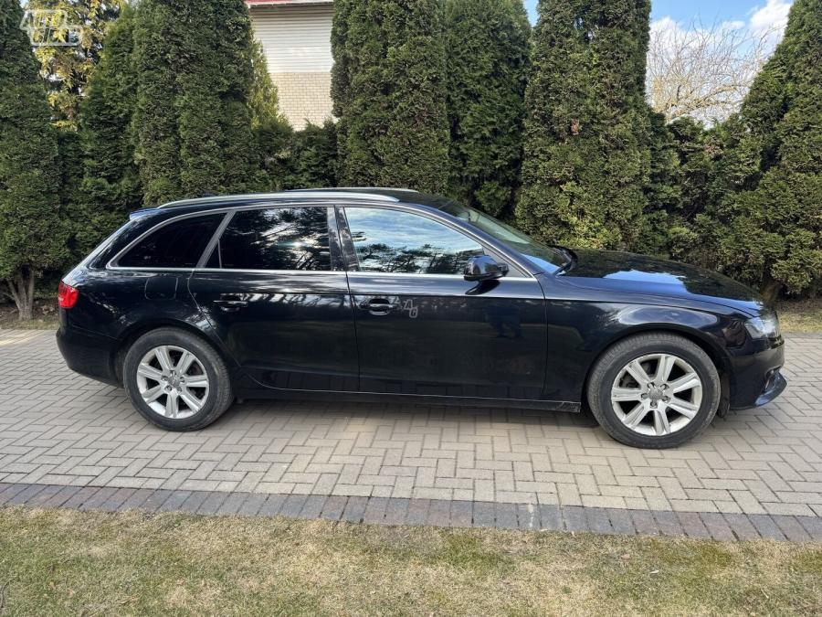 Melns Audi A4 2011 Kauņa, ar dzinēja tilpumu 2.00 L un nobraukumu 353 tūkst. km par 5000 €, foto 8 vietnē AUTOMOTO.COM.LV
