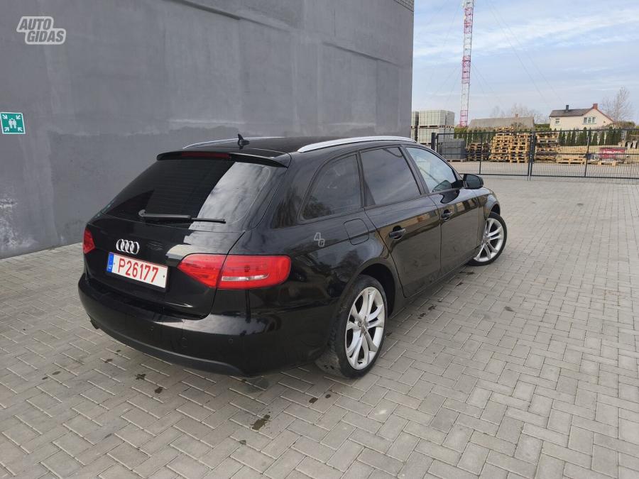 Melns Audi A4 2011 Jurbarkas, ar dzinēja tilpumu 2.00 L un nobraukumu 295 tūkst. km par 4600 €, foto 4 vietnē AUTOMOTO.COM.LV