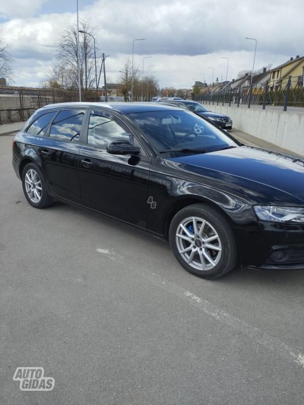 Black Audi A4 2011 in Telschi, with an engine capacity of 2.00 L and mileage of 306 thousand km for 5200 €, photo 2 on AUTOMOTO.COM.LV