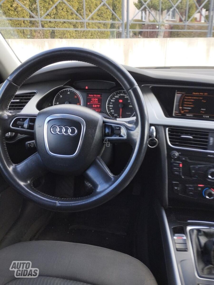 Black Audi A4 2011 in Telschi, with an engine capacity of 2.00 L and mileage of 306 thousand km for 5200 €, photo 5 on AUTOMOTO.COM.LV