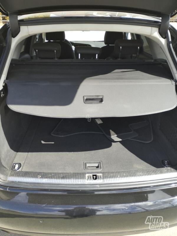 Black Audi A4 2011 in Telschi, with an engine capacity of 2.00 L and mileage of 306 thousand km for 5200 €, photo 5 on AUTOMOTO.COM.LV