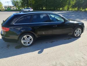 Black Audi A4 2011 in Mazeikiai, with an engine capacity of 2.00 L and mileage of 318 thousand km for 4200 €, photo 4 on AUTOMOTO.COM.LV