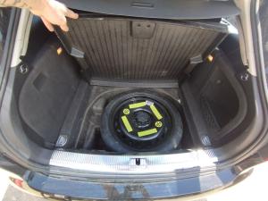 Black Audi A4 2011 in Mazeikiai, with an engine capacity of 2.00 L and mileage of 318 thousand km for 4200 €, photo 13 on AUTOMOTO.COM.LV