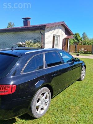 Melns Audi A4 2011 Jelgava, ar dzinēja tilpumu 2.00 L un nobraukumu 345 tūkst. km par 6300 €, foto 4 vietnē AUTOMOTO.COM.LV