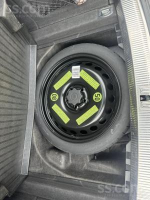 Black Audi A4 2011 in Riga, with an engine capacity of 2.00 L and mileage of 189 thousand km for 7550 €, photo 13 on AUTOMOTO.COM.LV