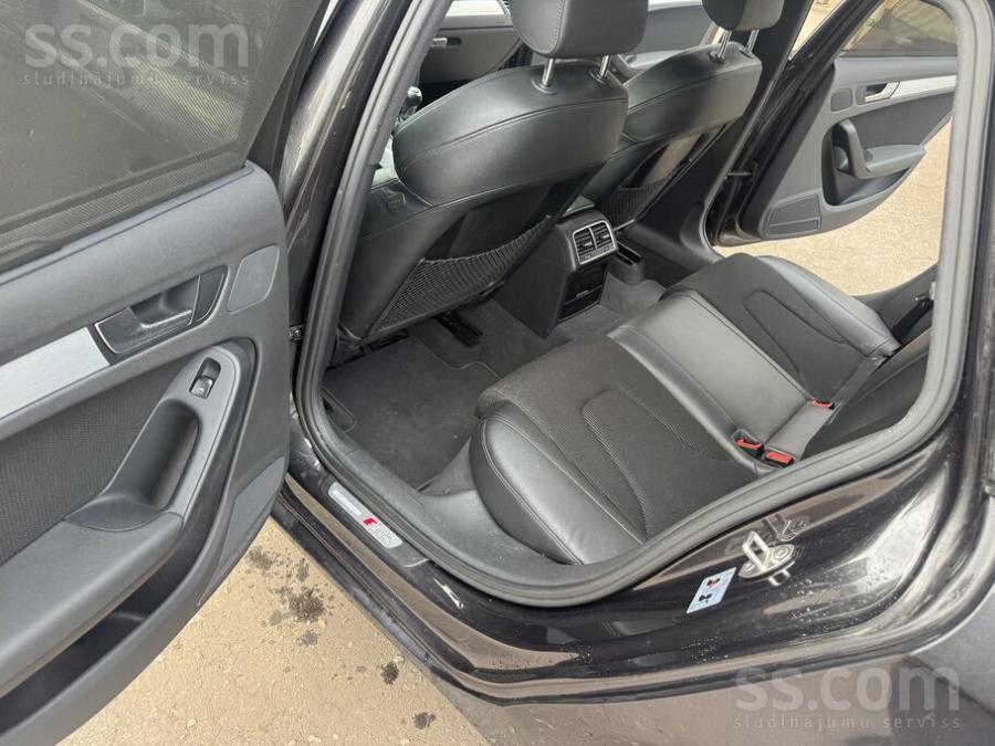 Black Audi A4 2011 in Riga, with an engine capacity of 2.00 L and mileage of 189 thousand km for 7550 €, photo 15 on AUTOMOTO.COM.LV