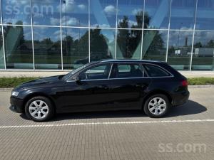 Melns Audi A4 2011 Rēzekne, ar dzinēja tilpumu 2.00 L un nobraukumu 311 tūkst. km par 6300 €, foto 3 vietnē AUTOMOTO.COM.LV